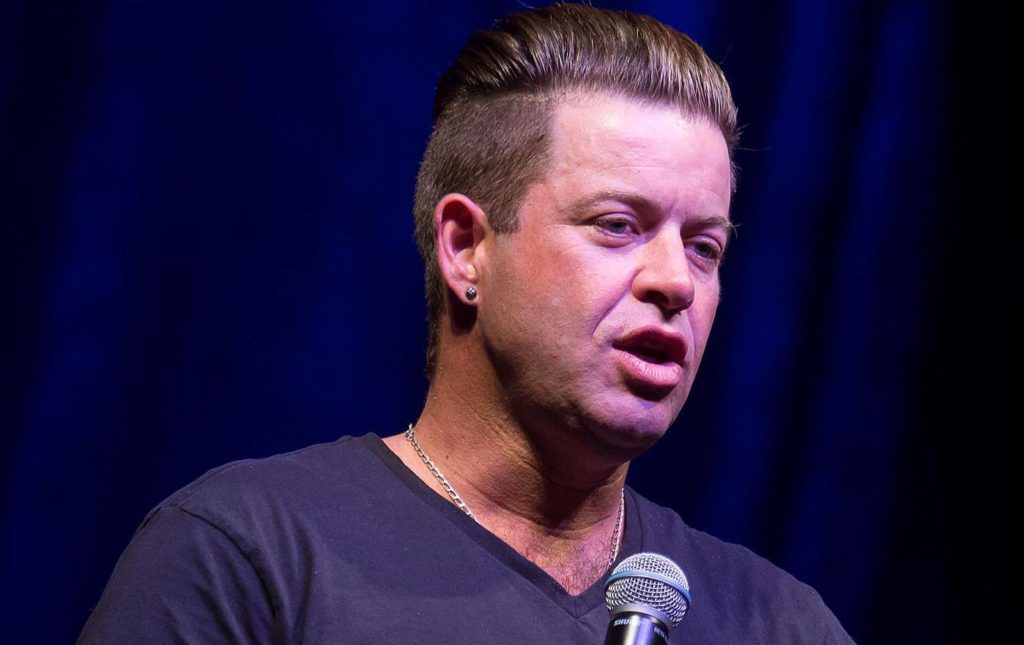 Lindsay Webb – Comedian - Lindsay Webb